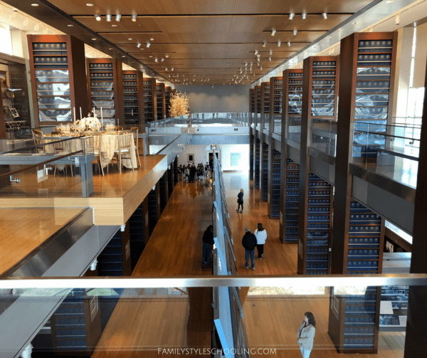 Exploring the William J. Clinton Presidential Library and Museum ...